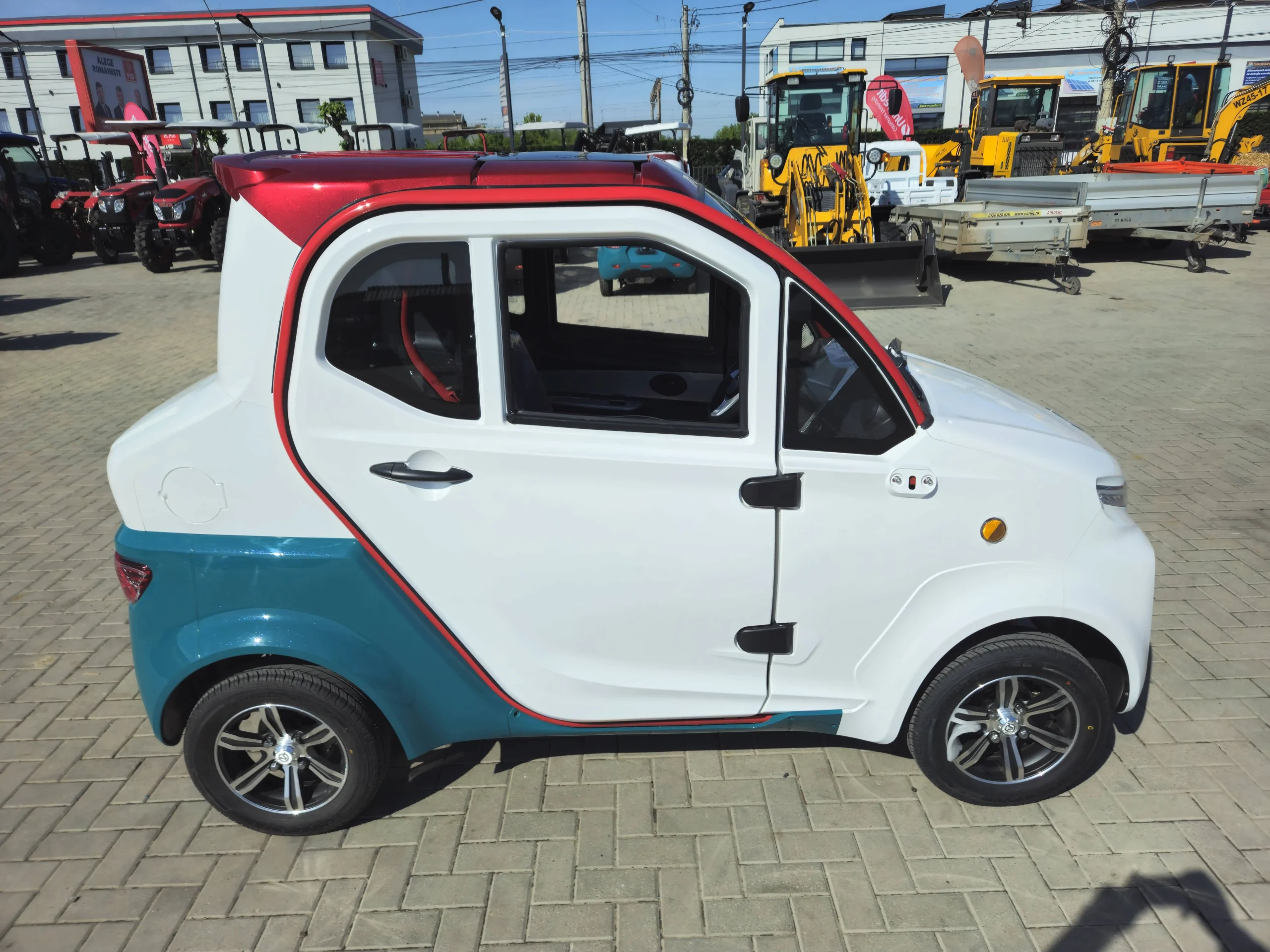 Masina electrica KUBA CITY fara permis 90 Km autonomie,